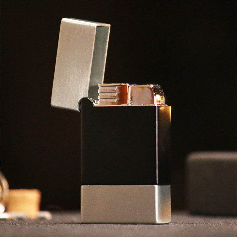 Luxe Lighter - FlameSpade